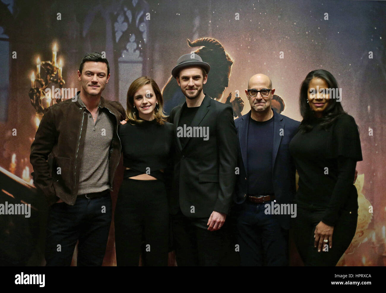 (links nach rechts) Luke Evans, Emma Watson, Dan Stevens, Stanley Tucci ...
