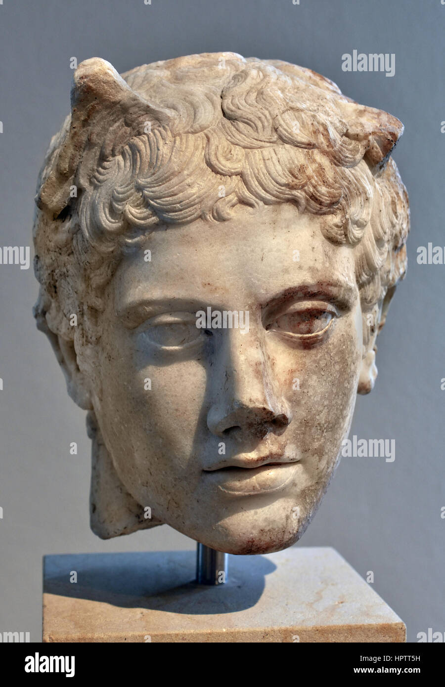 Roman copy of greek bronze sculpture -Fotos und -Bildmaterial in hoher ...
