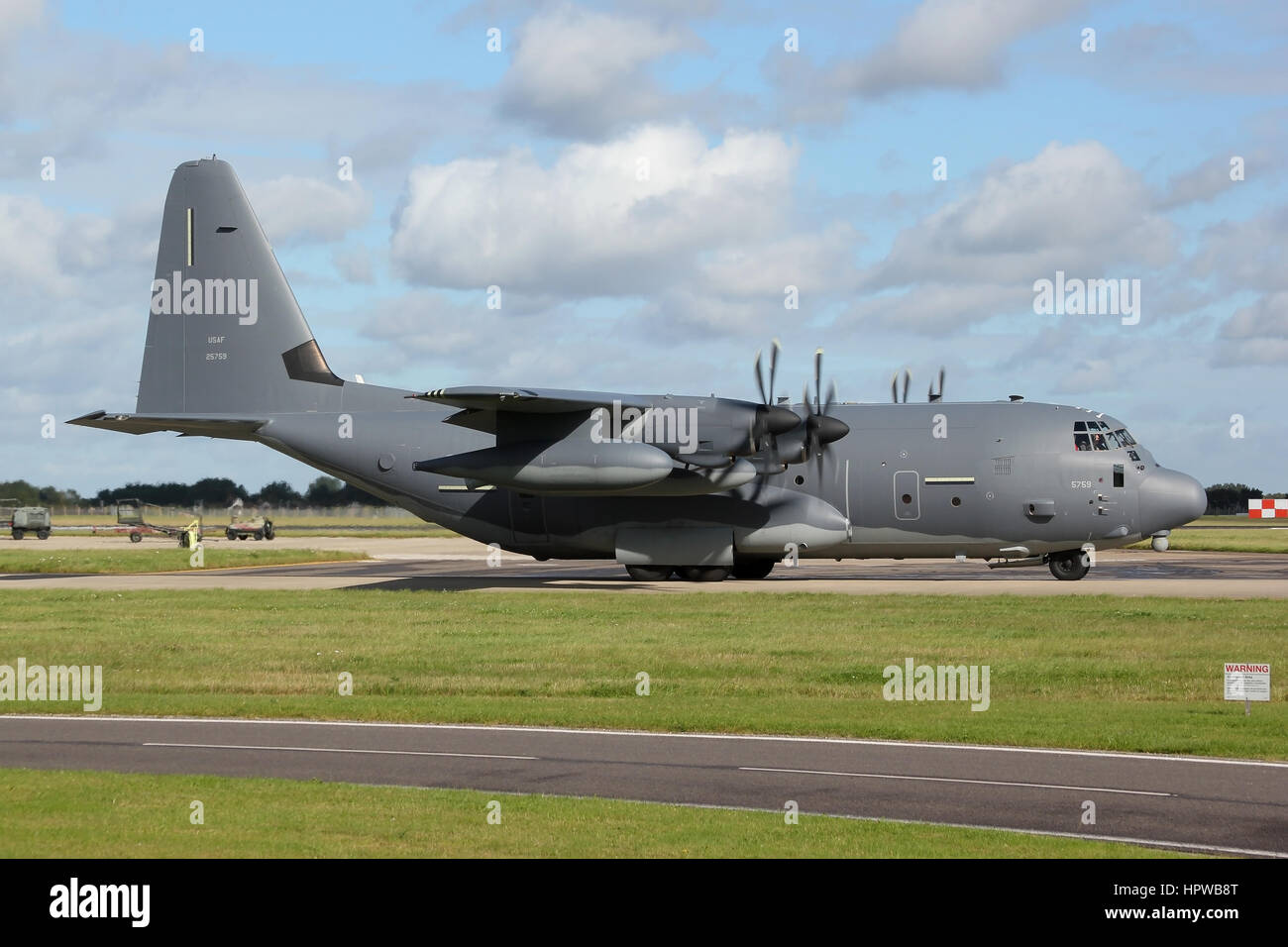 Mc 130 aircraft -Fotos und -Bildmaterial in hoher Auflösung – Alamy