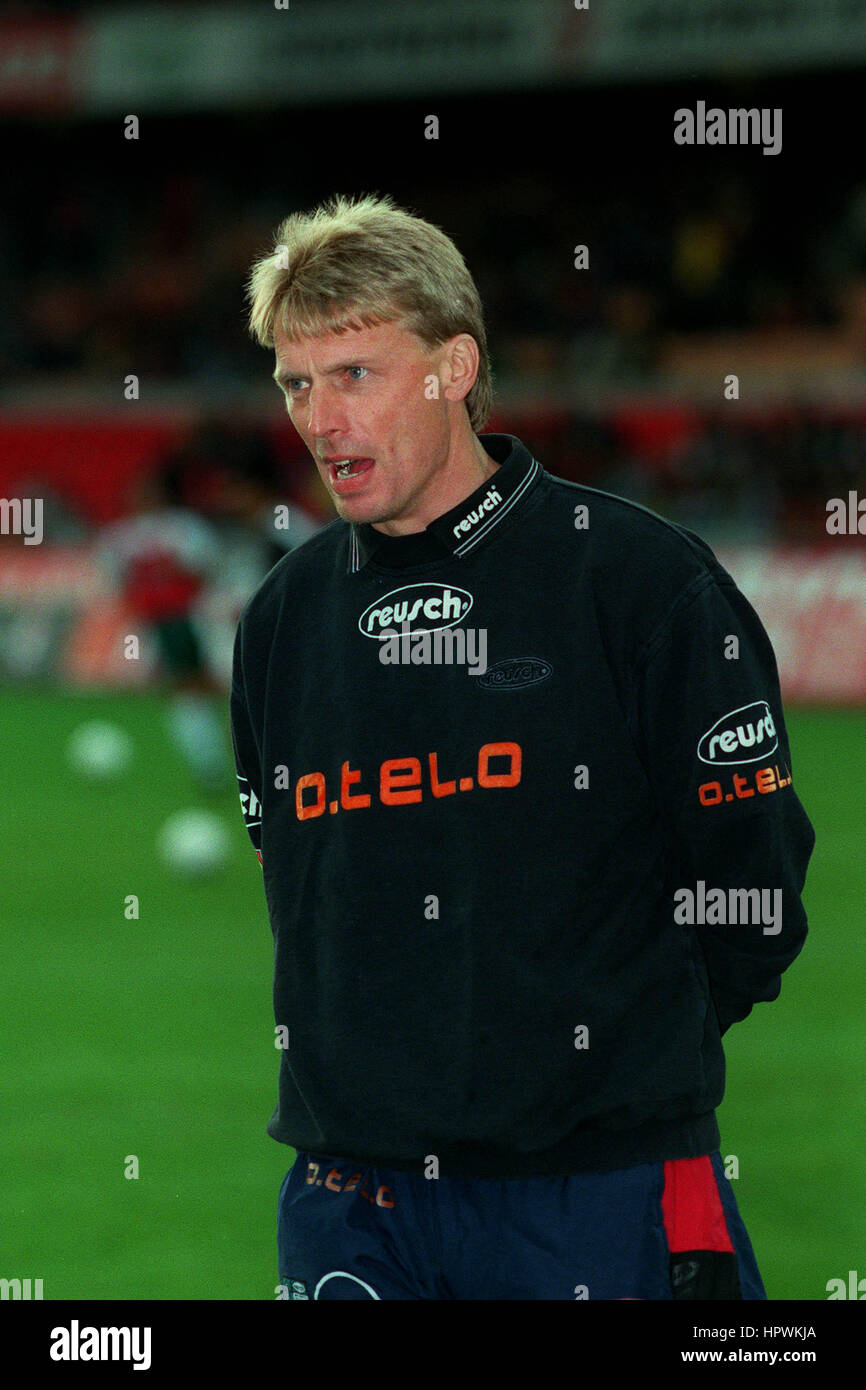 Marco bode -Fotos und -Bildmaterial in hoher Auflösung - Seite 2 - Alamy