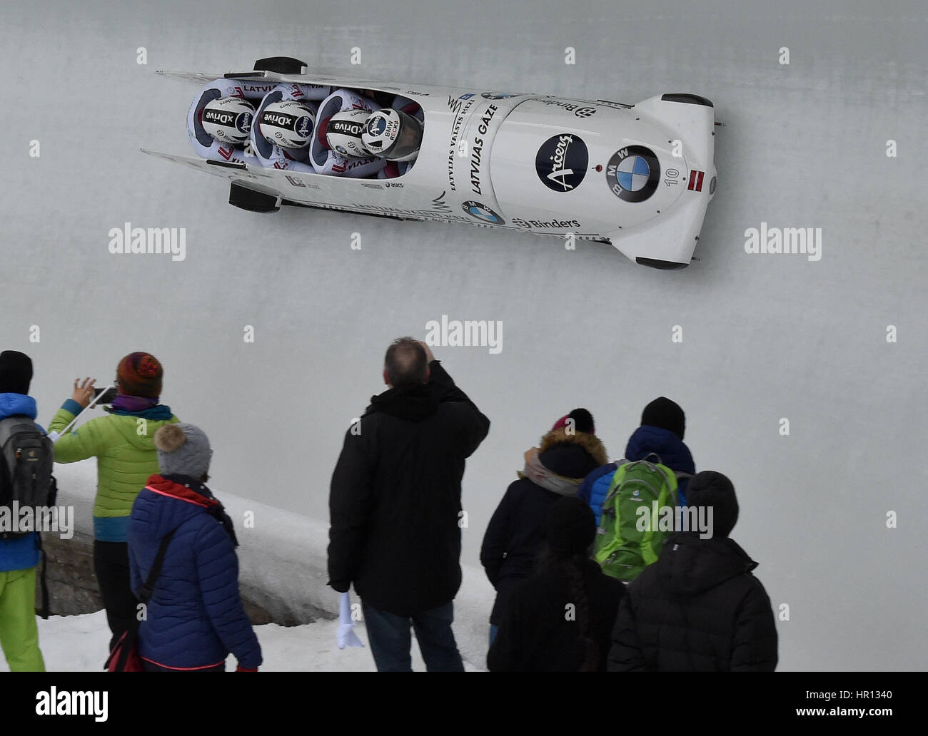 Bobsleigh race -Fotos und -Bildmaterial in hoher Auflösung – Alamy