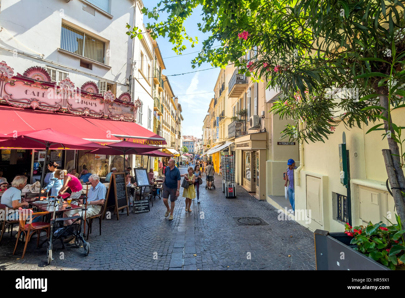 Antibes altstadt -Fotos und -Bildmaterial in hoher Auflösung – Alamy
