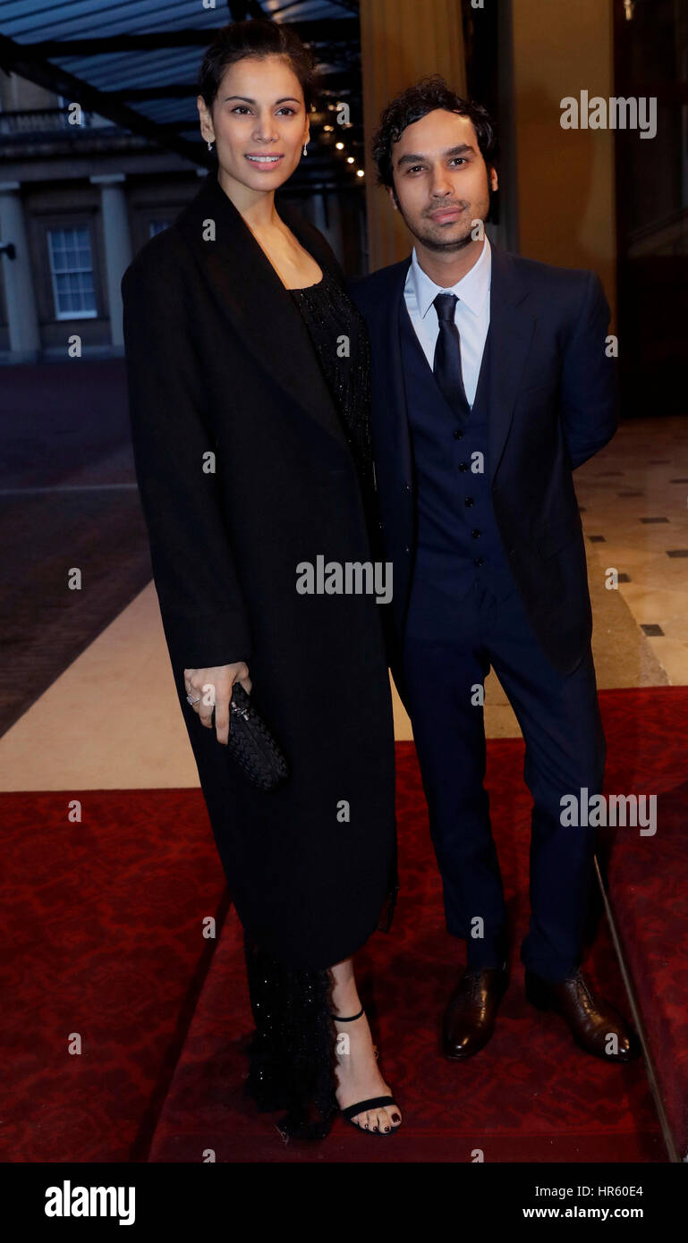 Kunal nayyar und frau neha kapur nayyar -Fotos und -Bildmaterial in ...