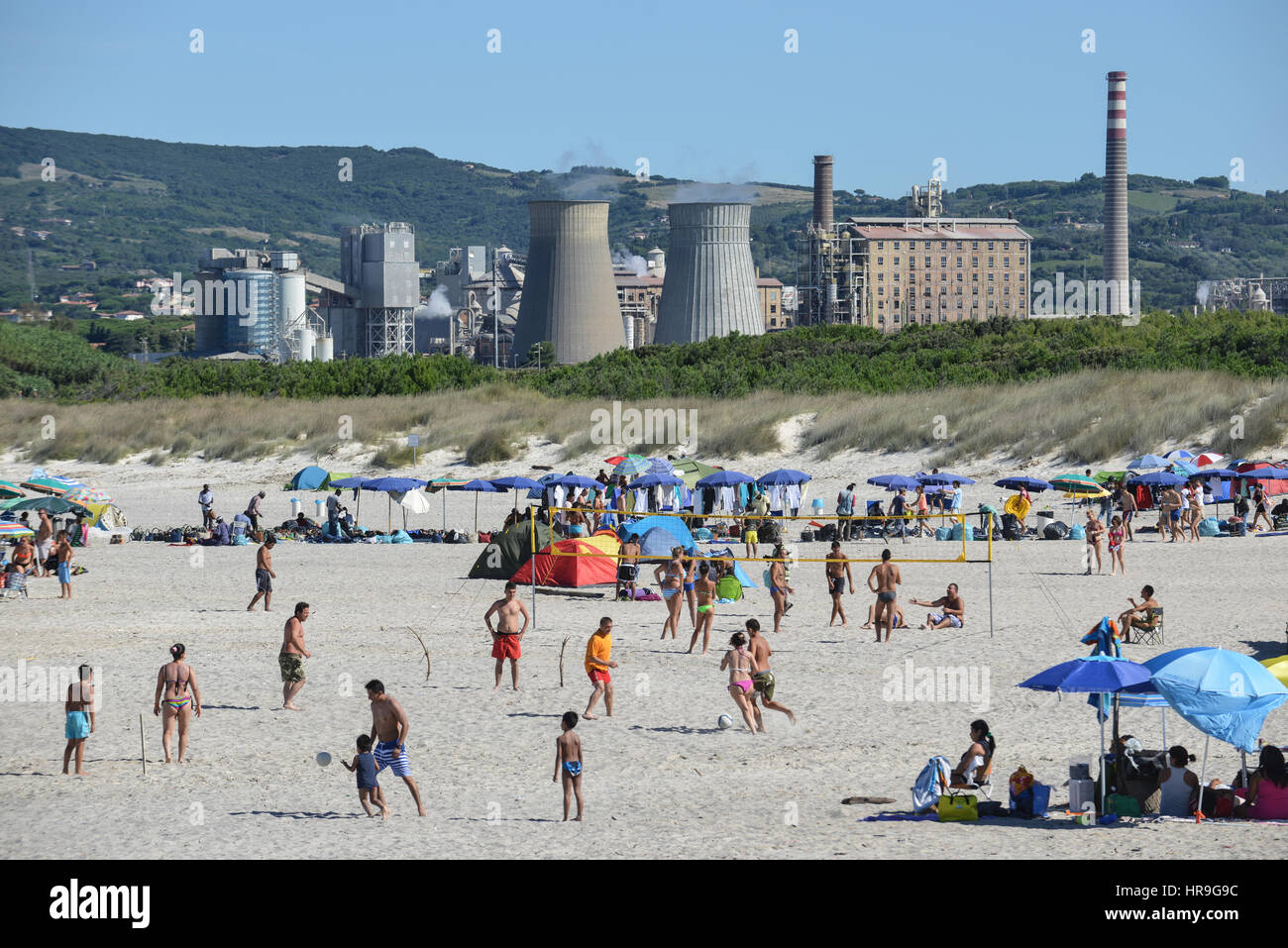 Solvay fabrik -Fotos und -Bildmaterial in hoher Auflösung – Alamy