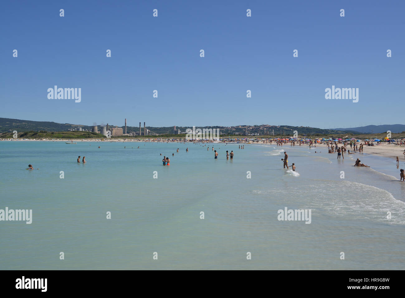 Spiagge bianche rosignano -Fotos und -Bildmaterial in hoher Auflösung ...