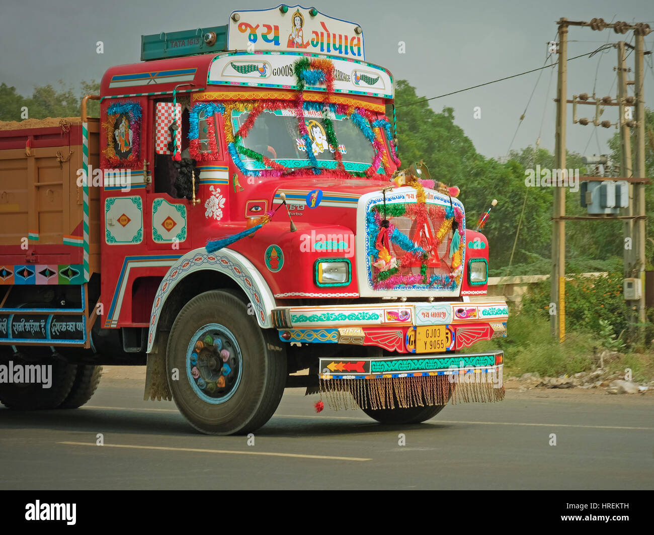 Painted decorated lorry truck -Fotos und -Bildmaterial in hoher ...