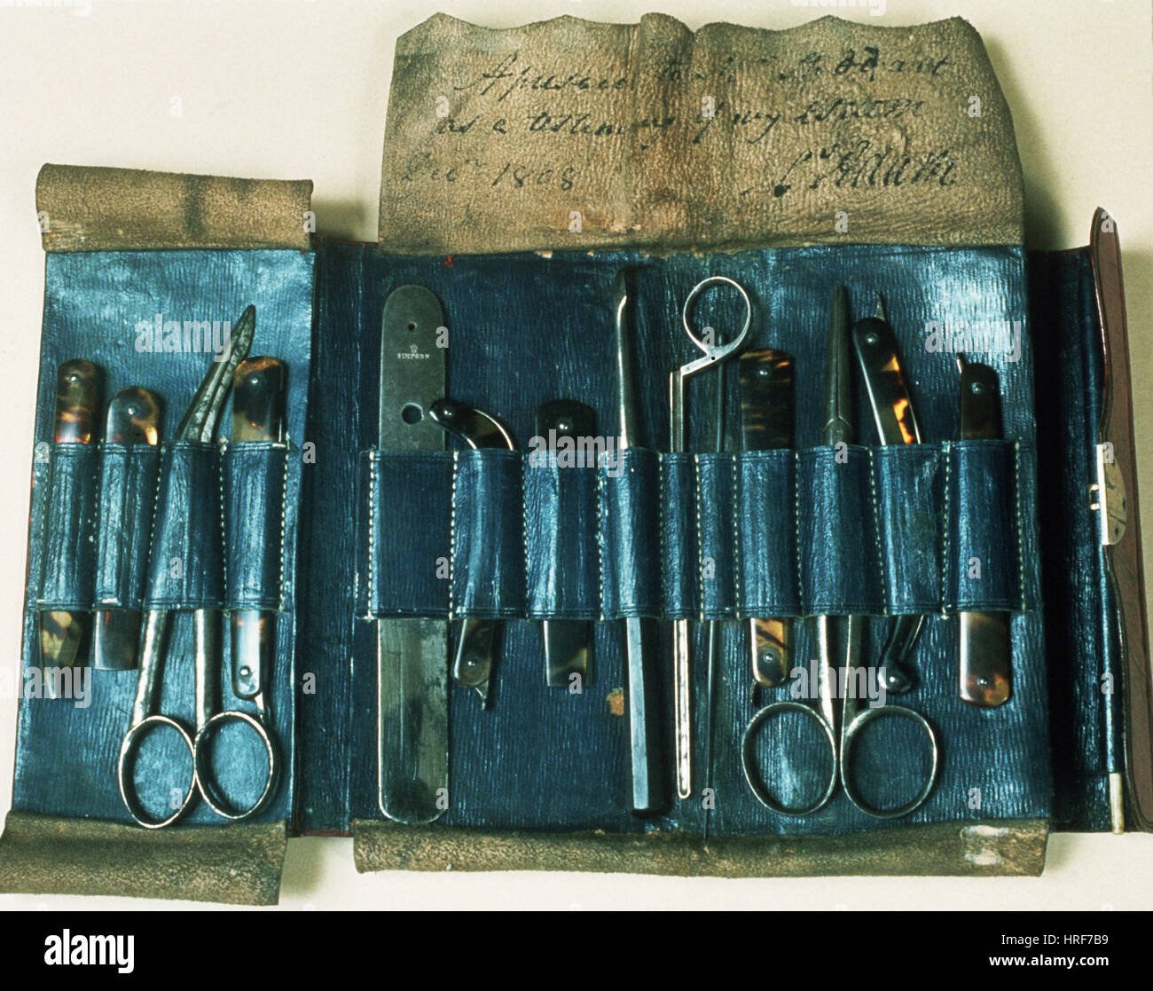 Antique medical instruments -Fotos und -Bildmaterial in hoher Auflösung ...