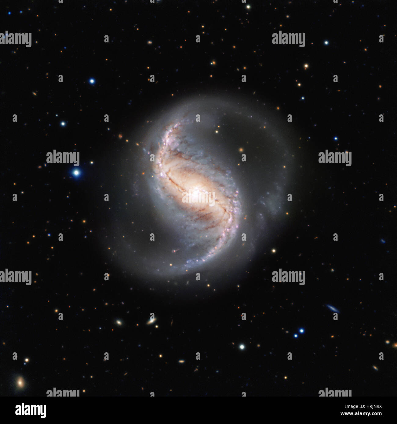 Barred spiral galaxy -Fotos und -Bildmaterial in hoher Auflösung – Alamy