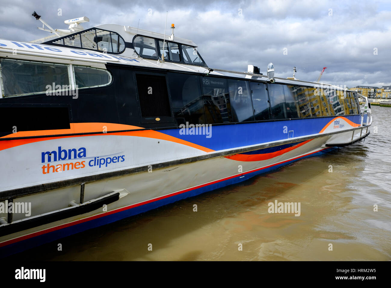 Thames riverbus -Fotos und -Bildmaterial in hoher Auflösung – Alamy