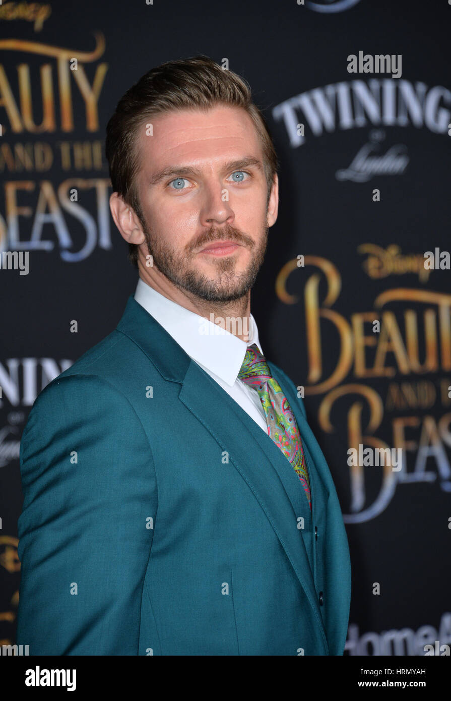 Los Angeles, USA. 2. März 2017. Schauspieler Dan Stevens bei der Premiere für Disney's "Beauty ...
