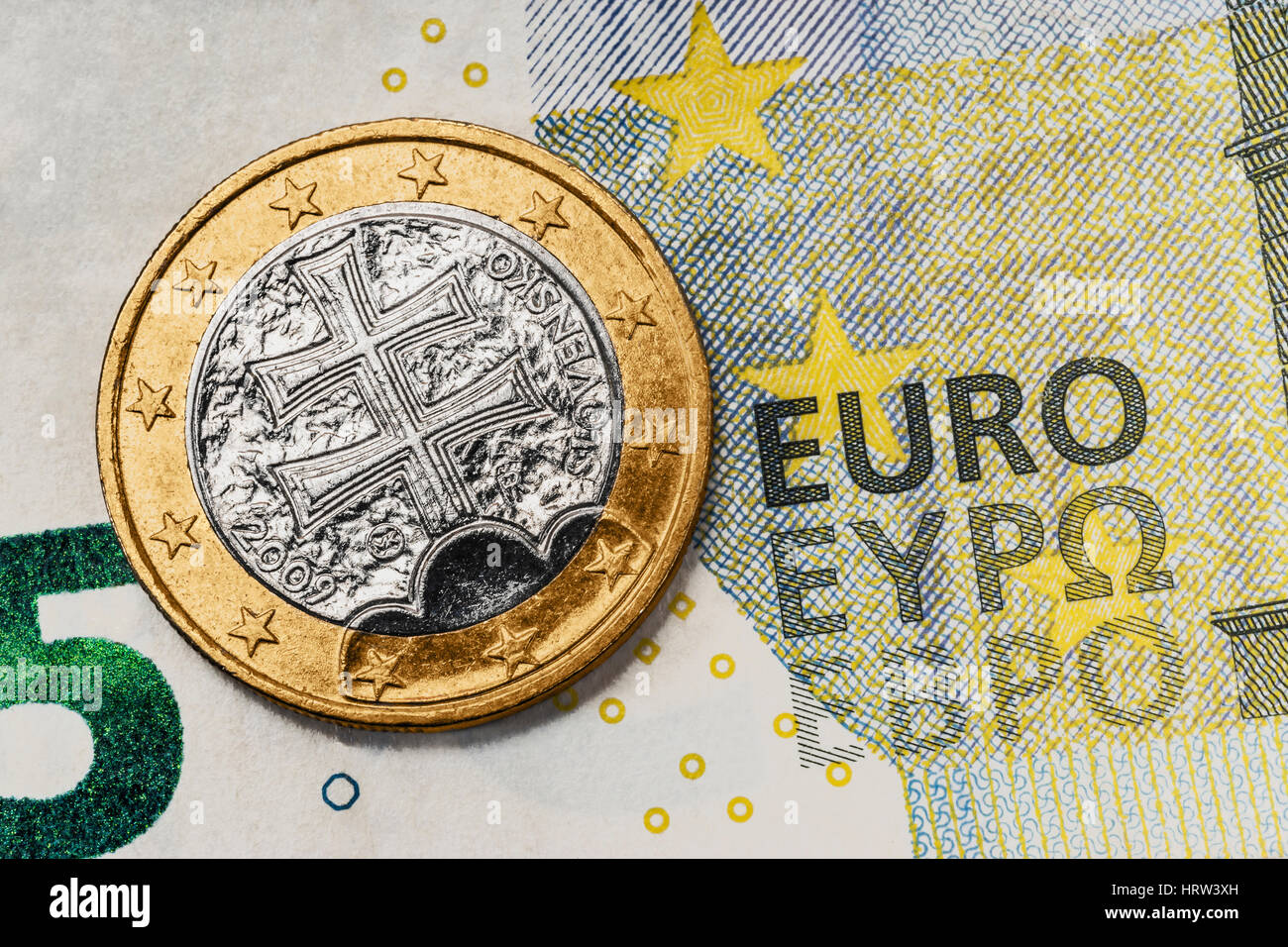 1 euro bill -Fotos und -Bildmaterial in hoher Auflösung – Alamy