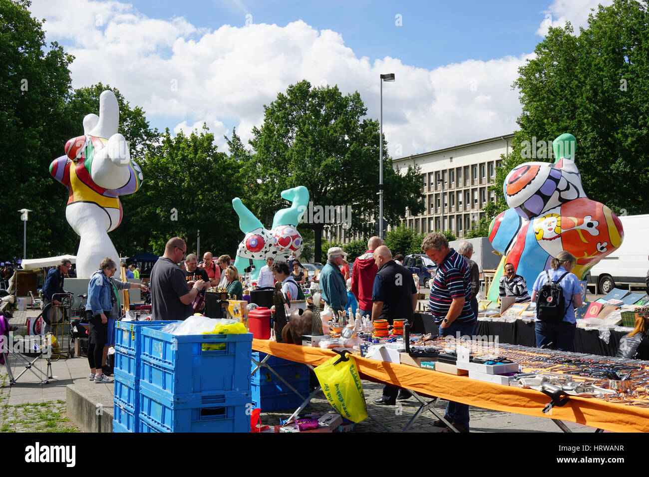 Hannover, Deutschland - 9. Juli 2016: Hannover Flohmarkt findet jeden ...