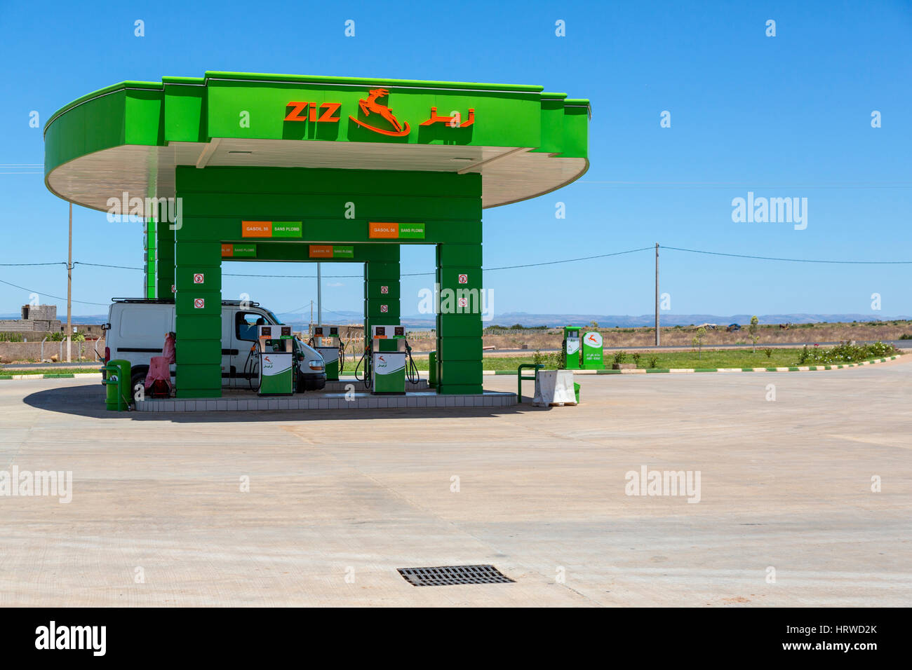 Arabische tankstelle -Fotos und -Bildmaterial in hoher Auflösung – Alamy
