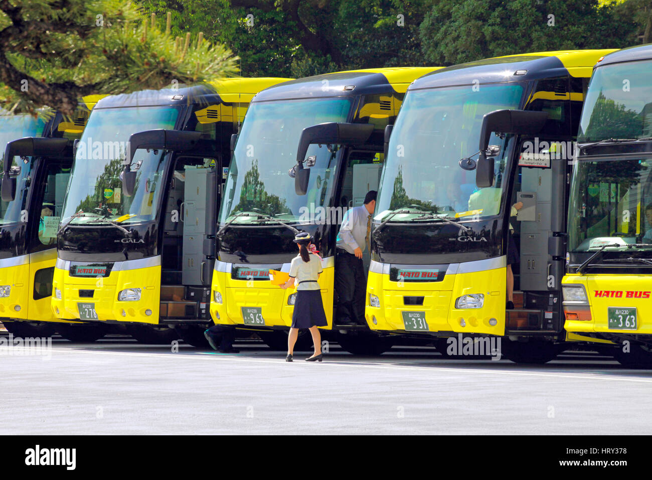 Tour bus tokyo japan -Fotos und -Bildmaterial in hoher Auflösung – Alamy