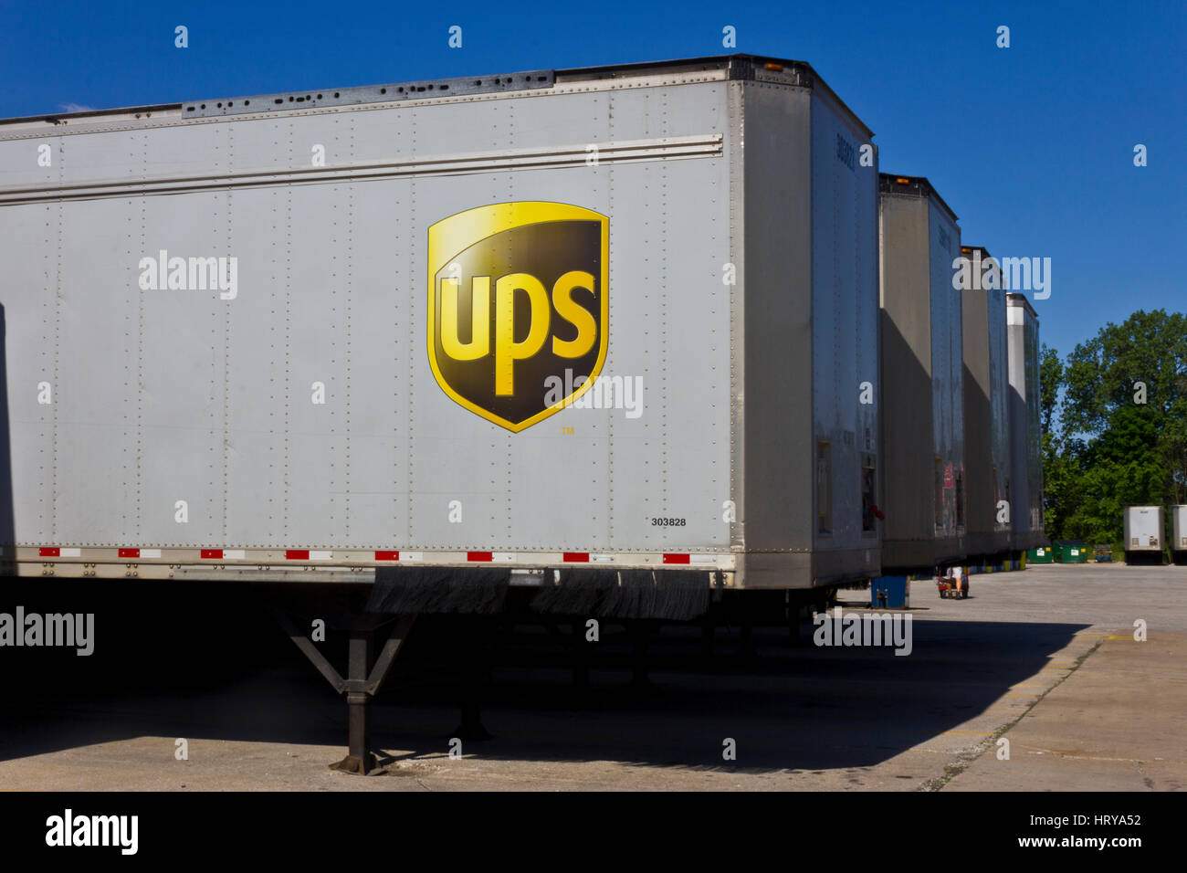 Ups lkw lkw vereinigter paketdienst -Fotos und -Bildmaterial in hoher ...