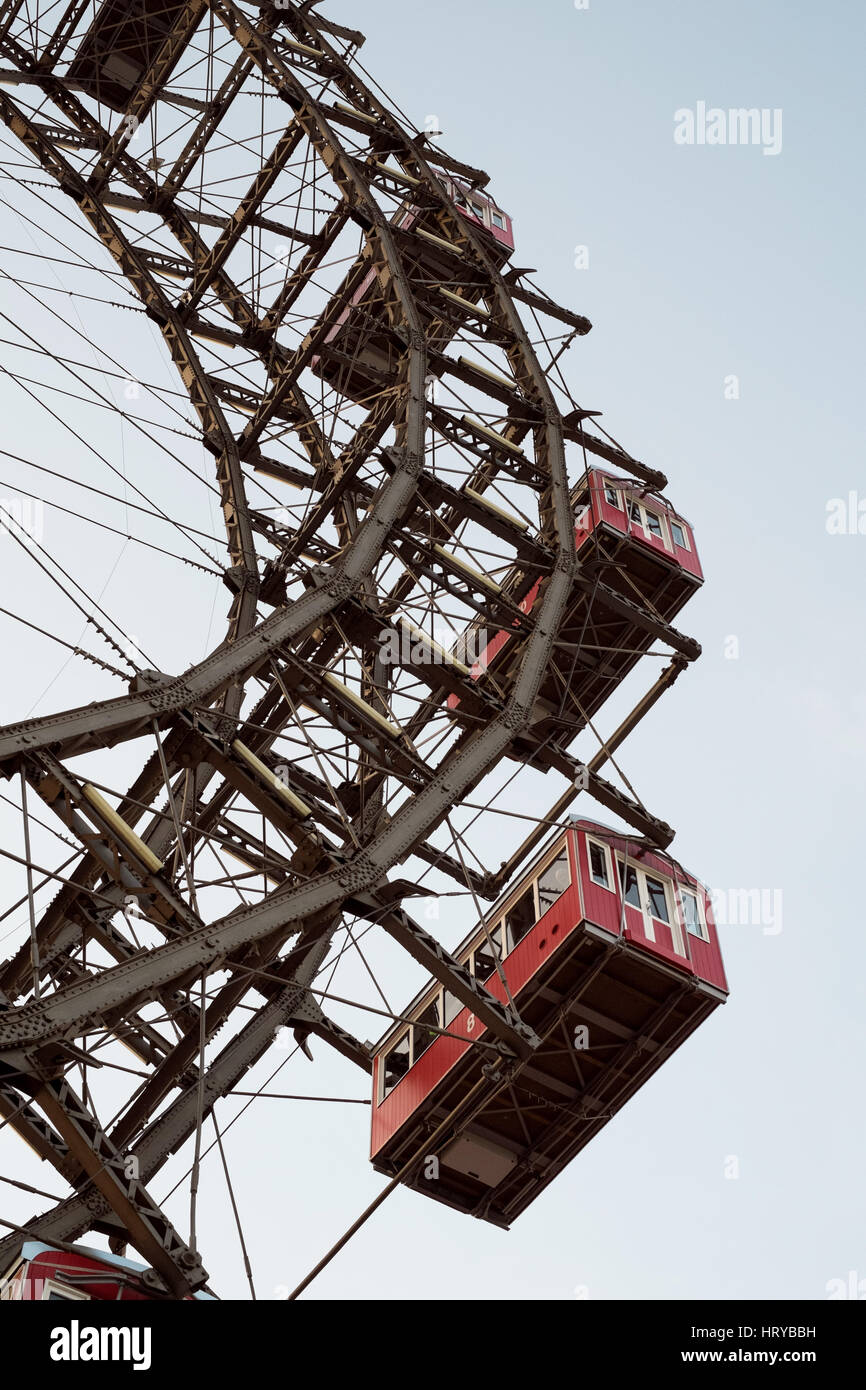Das Wiener Riesenred Riesenrad ist eines der ältesten Riesenräder der ...