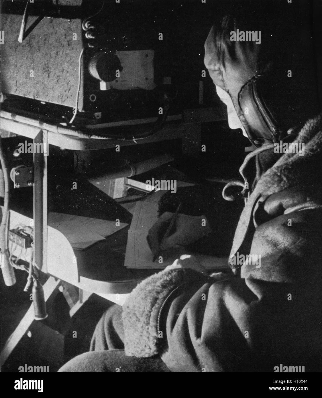 Funker an bord Schwarzweiß-Stockfotos und -bilder - Alamy