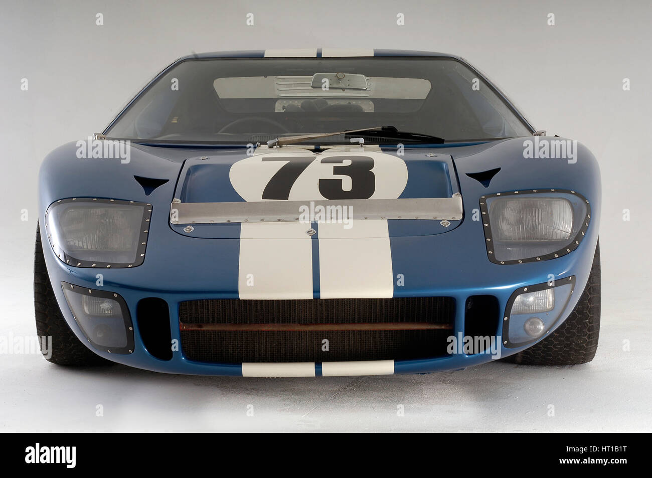 Ford gt40 daytona prototyp 1965 -Fotos und -Bildmaterial in hoher ...