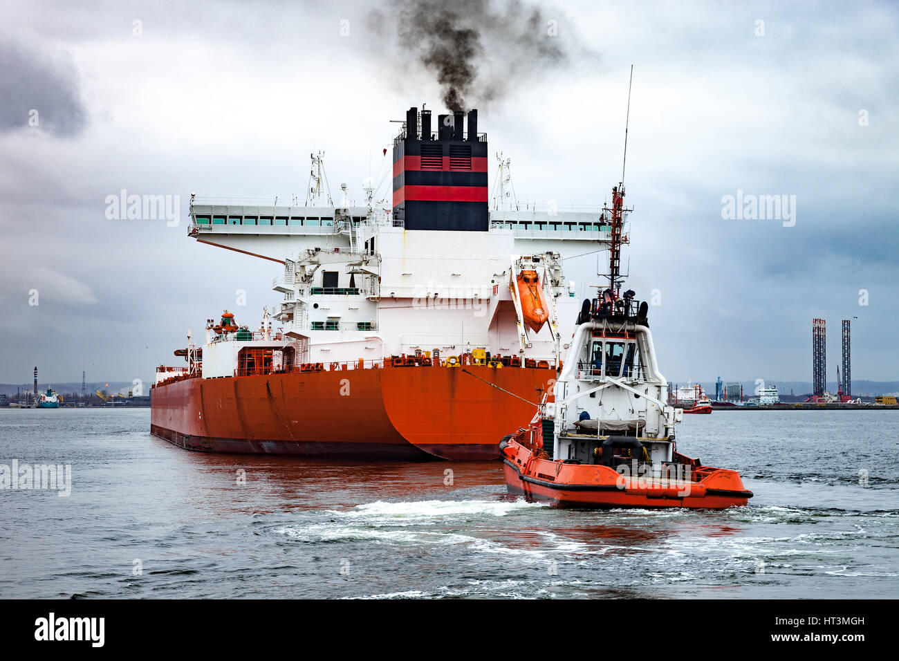 Braer oil tanker disaster tanker -Fotos und -Bildmaterial in hoher ...