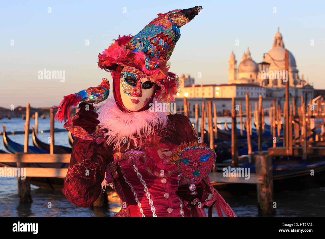 Die gute hexe -Fotos und -Bildmaterial in hoher Auflösung – Alamy
