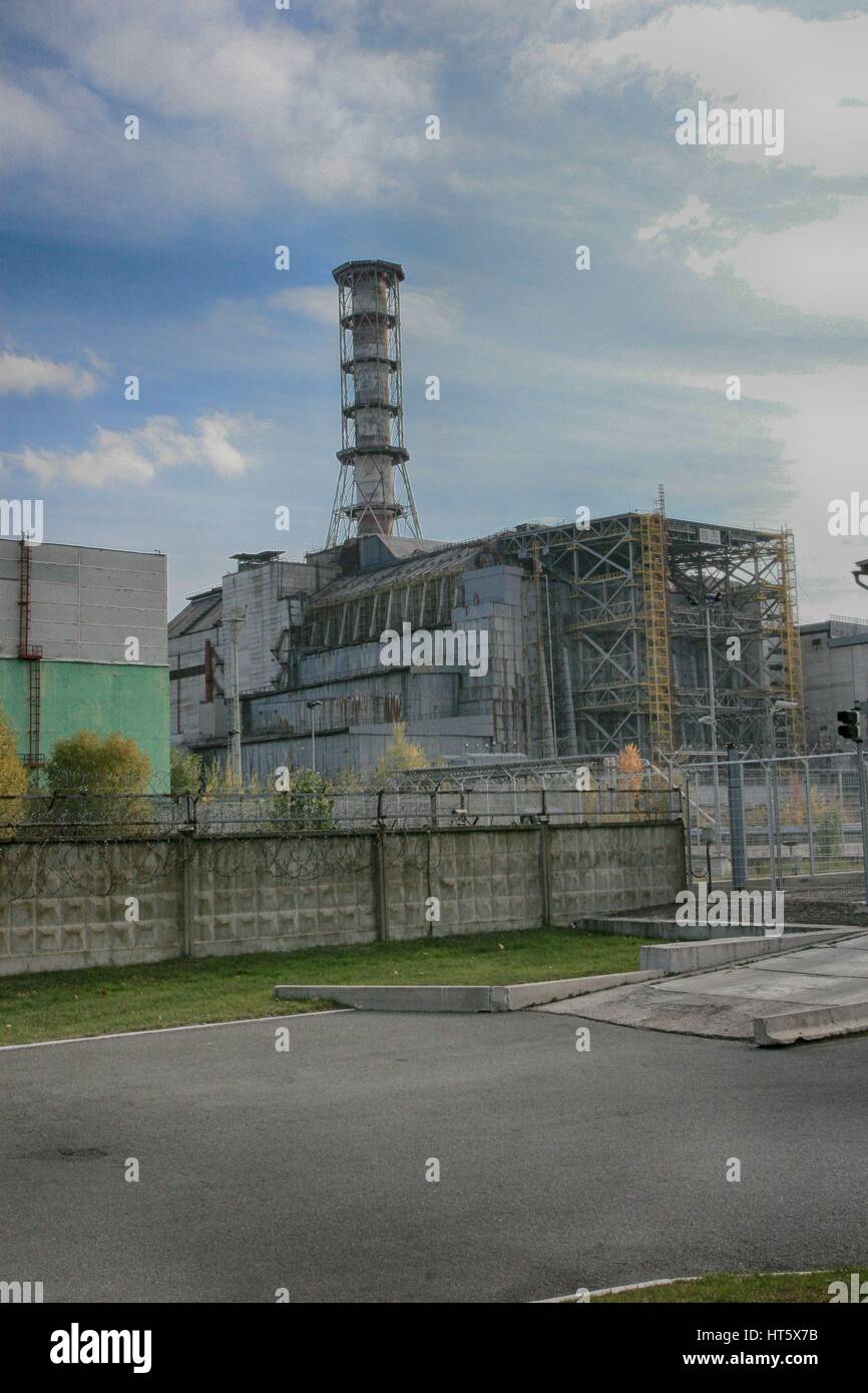explodierte Reaktor 4 vom Kernkraftwerk Tschernobyl Stockfotografie - Alamy