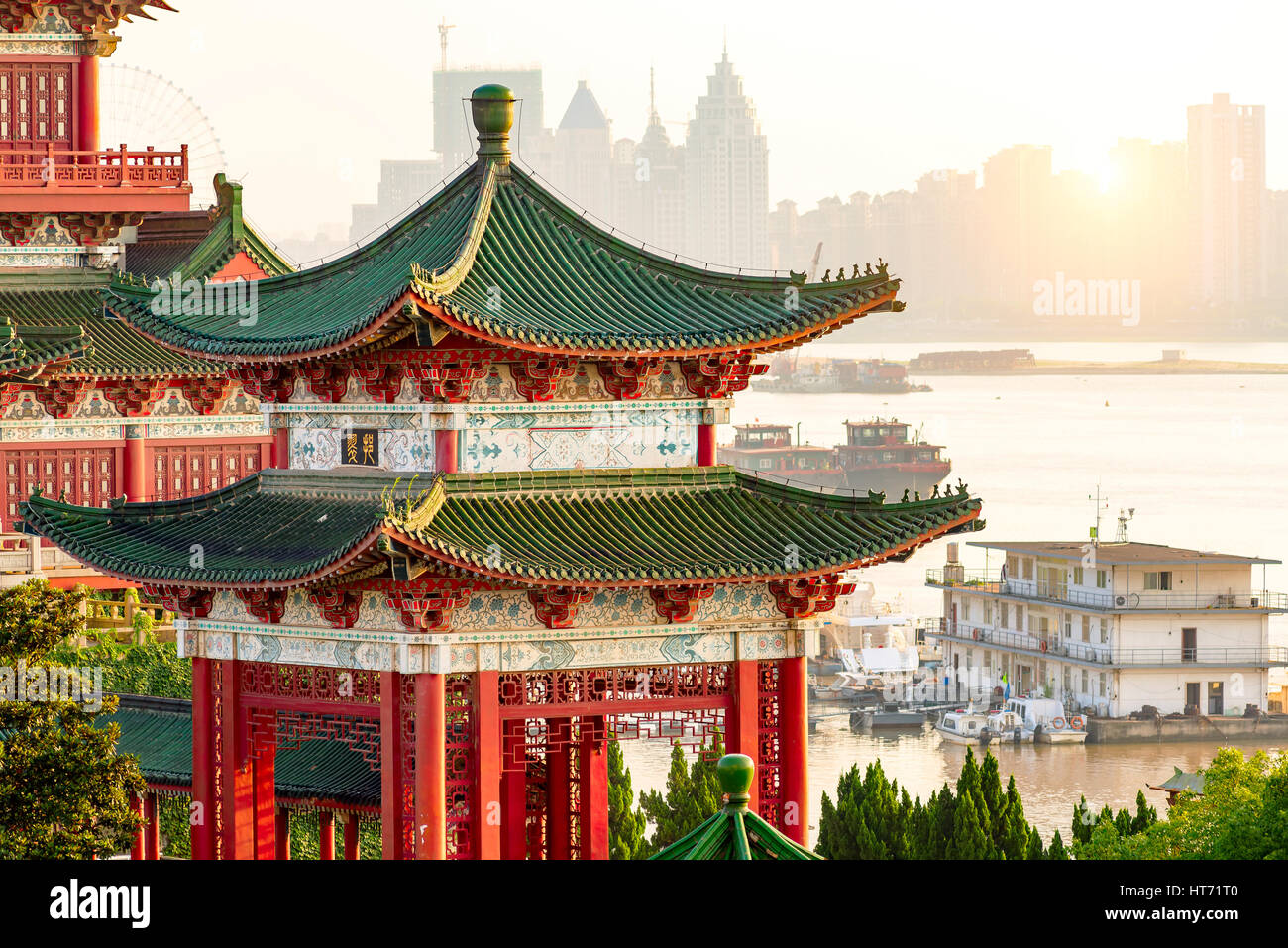 Chinese architecture -Fotos und -Bildmaterial in hoher Auflösung – Alamy
