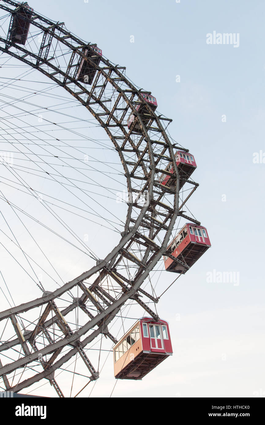 Wiener riensenred riesenrad -Fotos und -Bildmaterial in hoher Auflösung ...