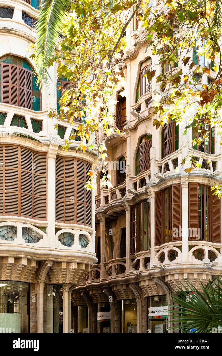 Placa Gaudi Stockfotos und -bilder Kaufen - Alamy