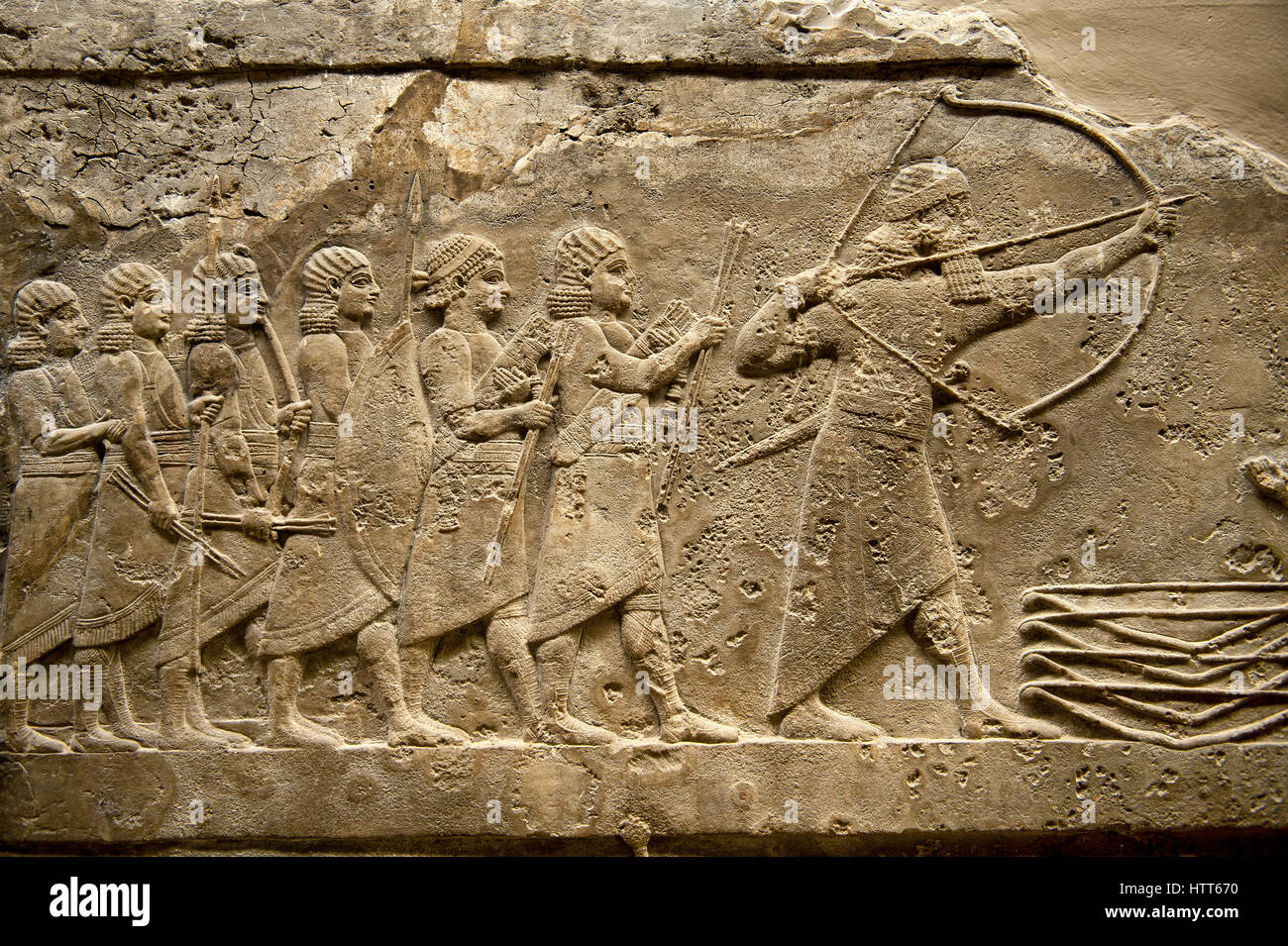 Bas relief from nineveh -Fotos und -Bildmaterial in hoher Auflösung – Alamy