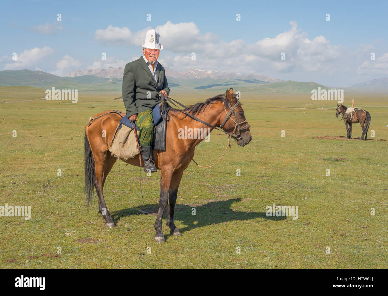 Kirgisischer reiter traditioneller kirgisischer reiter traditioneller ...