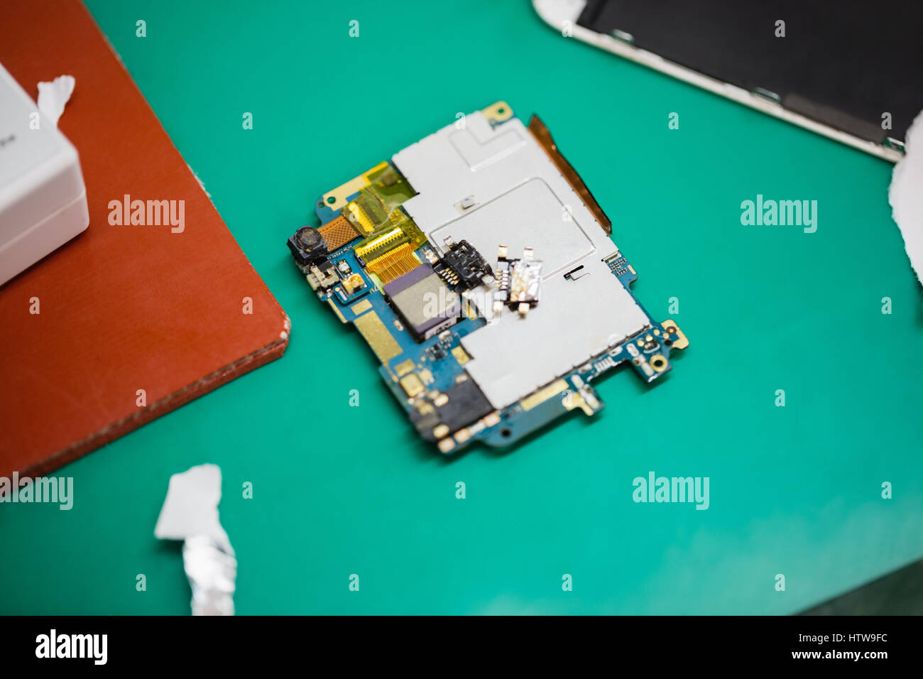 Zerlegtes handy -Fotos und -Bildmaterial in hoher Auflösung – Alamy