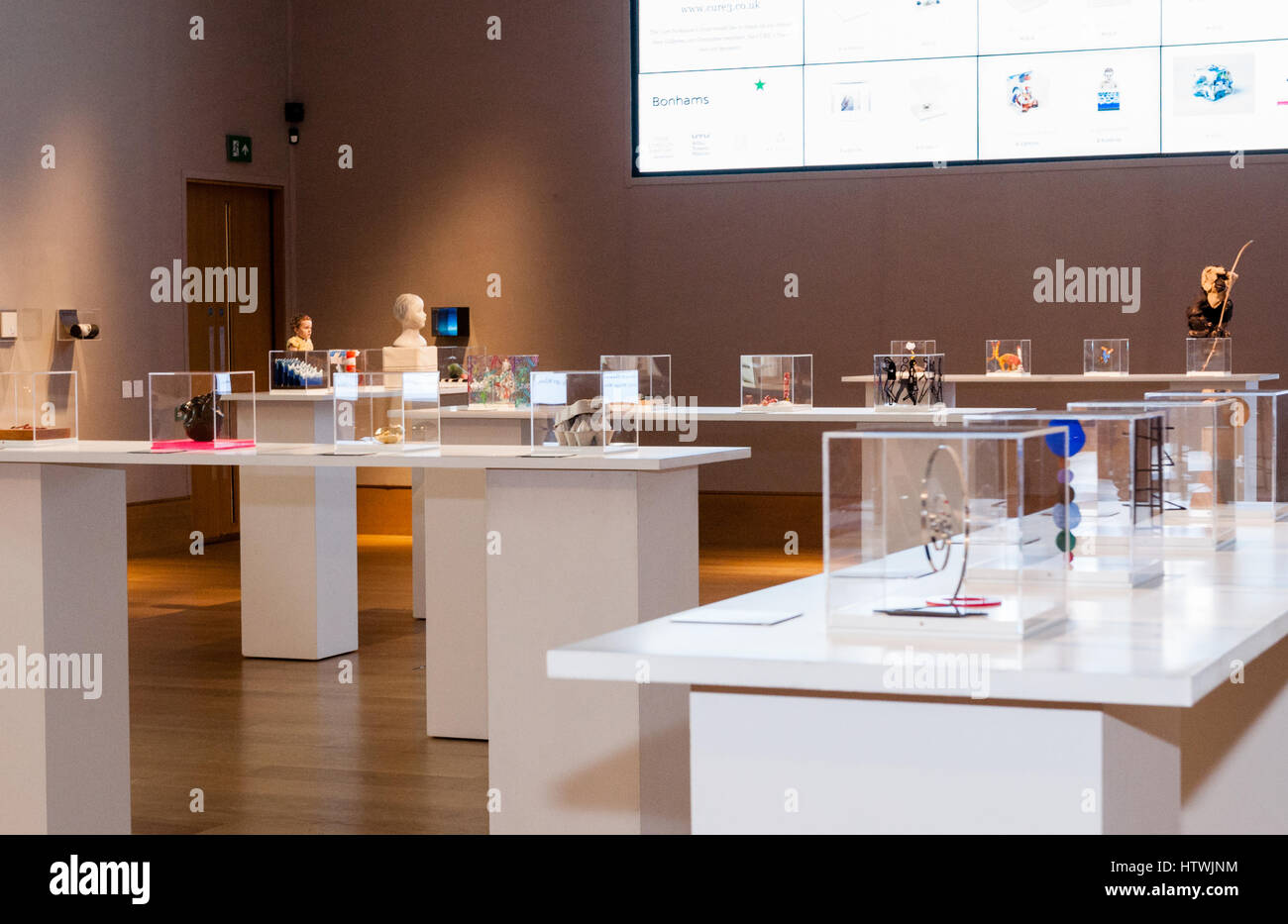 Damien hirst art ausstellung -Fotos und -Bildmaterial in hoher ...