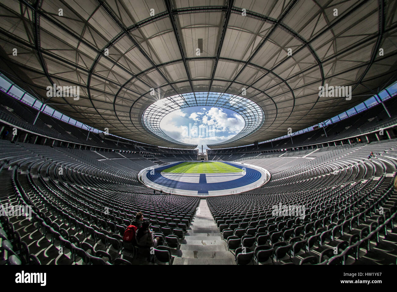 1936 at olympic stadion build -Fotos und -Bildmaterial in hoher ...