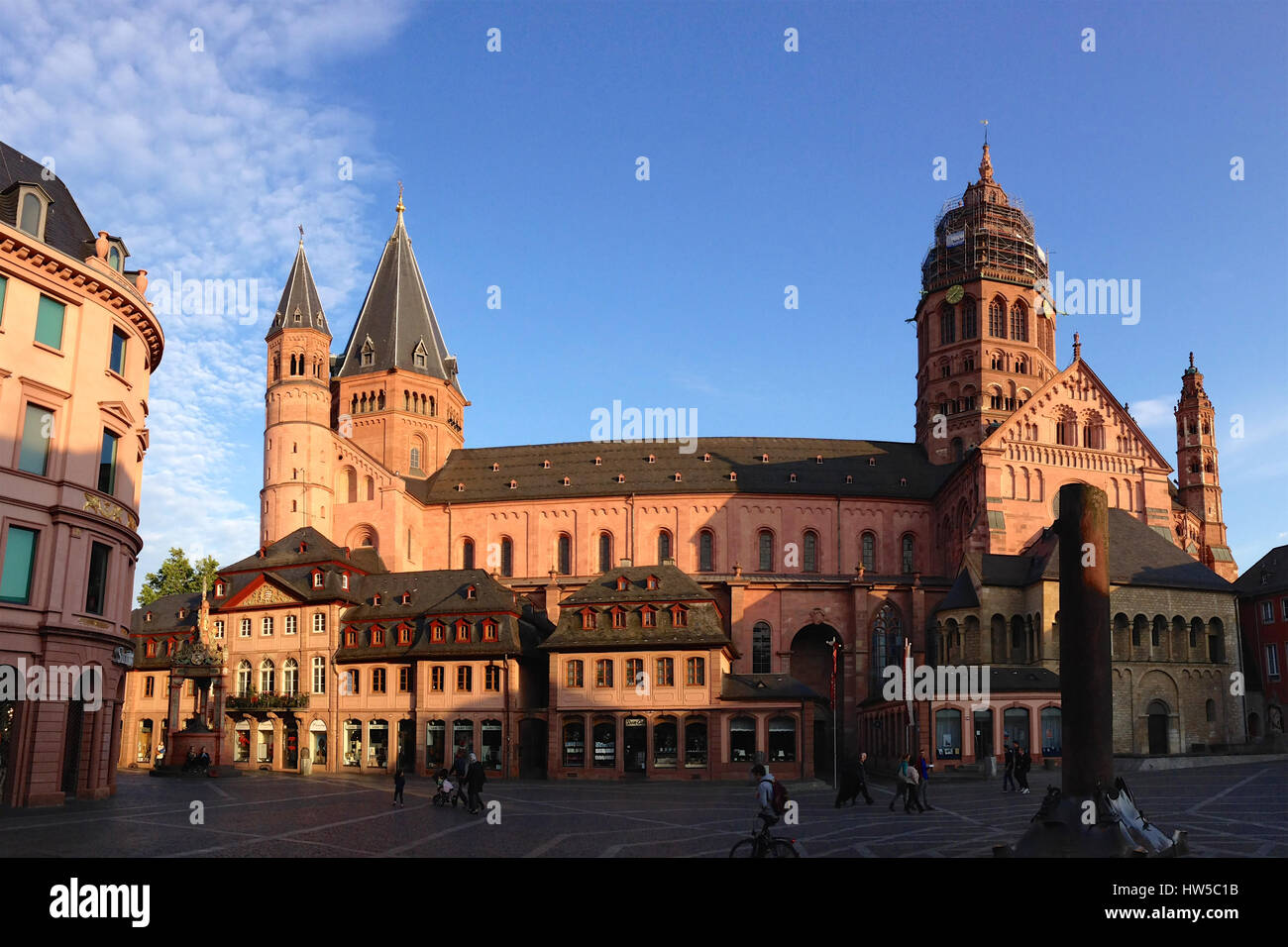 Mainzer dom -Fotos und -Bildmaterial in hoher Auflösung – Alamy