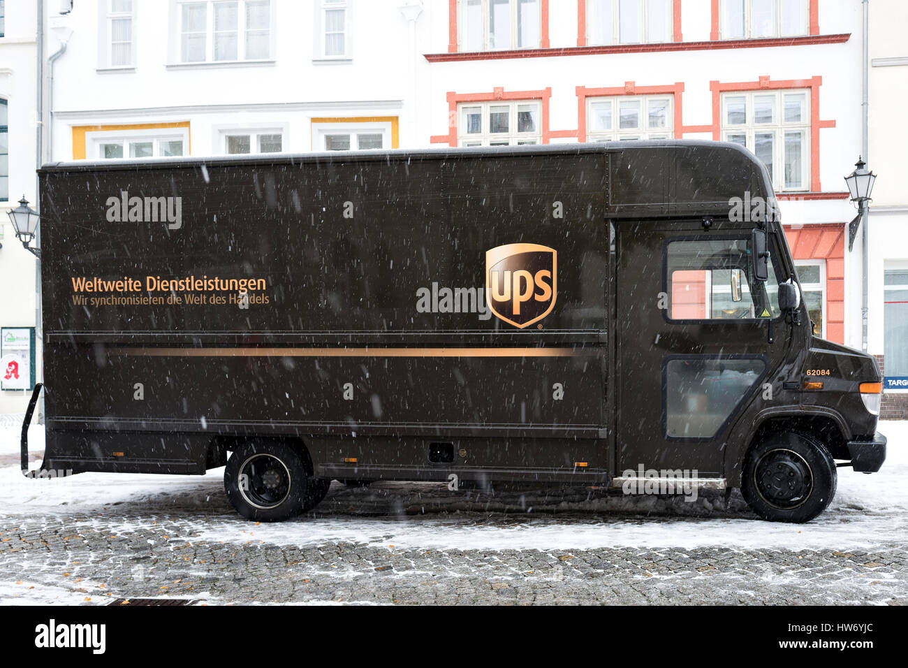 Ups lieferfirma -Fotos und -Bildmaterial in hoher Auflösung – Alamy