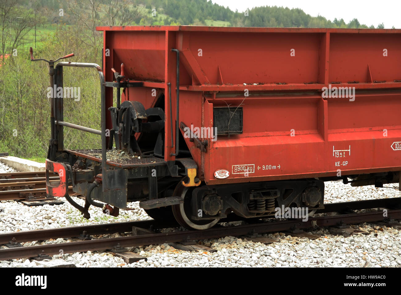 Roter eisenbahnwagen -Fotos und -Bildmaterial in hoher Auflösung – Alamy