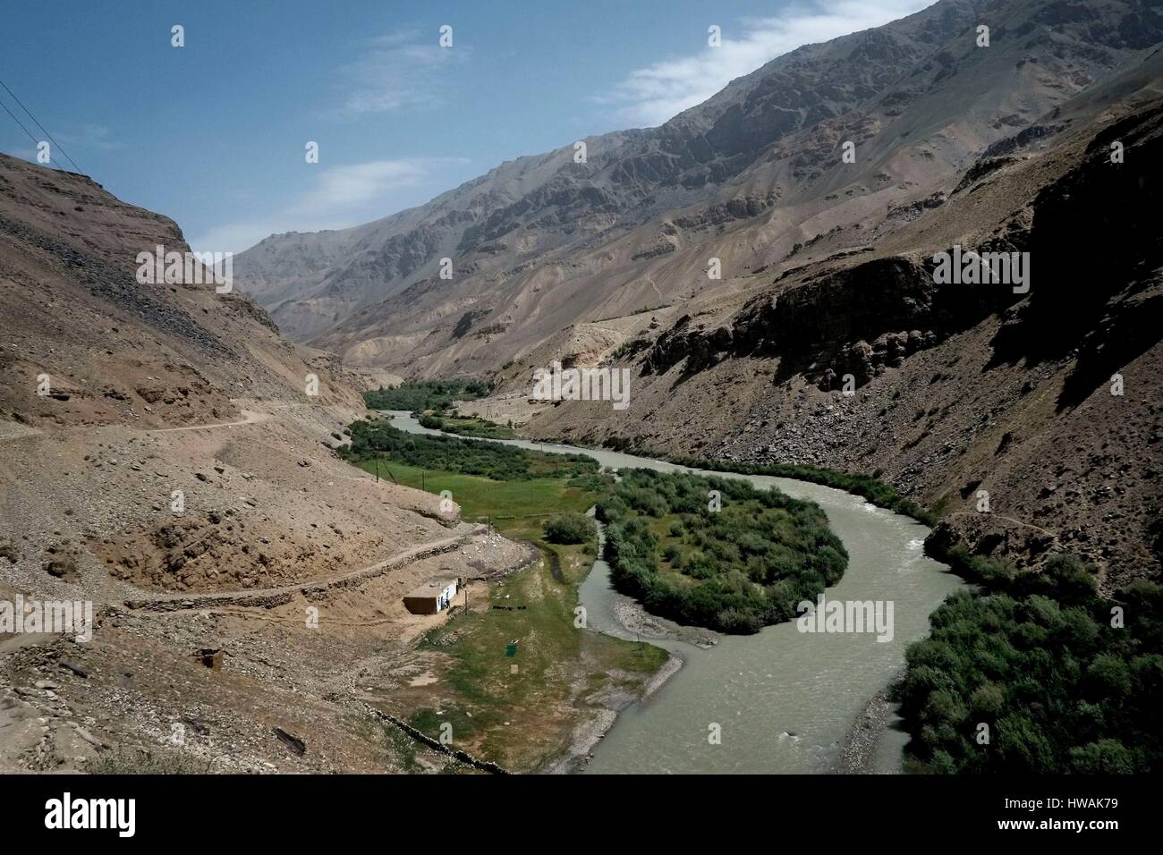 Pamir highway khorog tajikistan -Fotos und -Bildmaterial in hoher ...