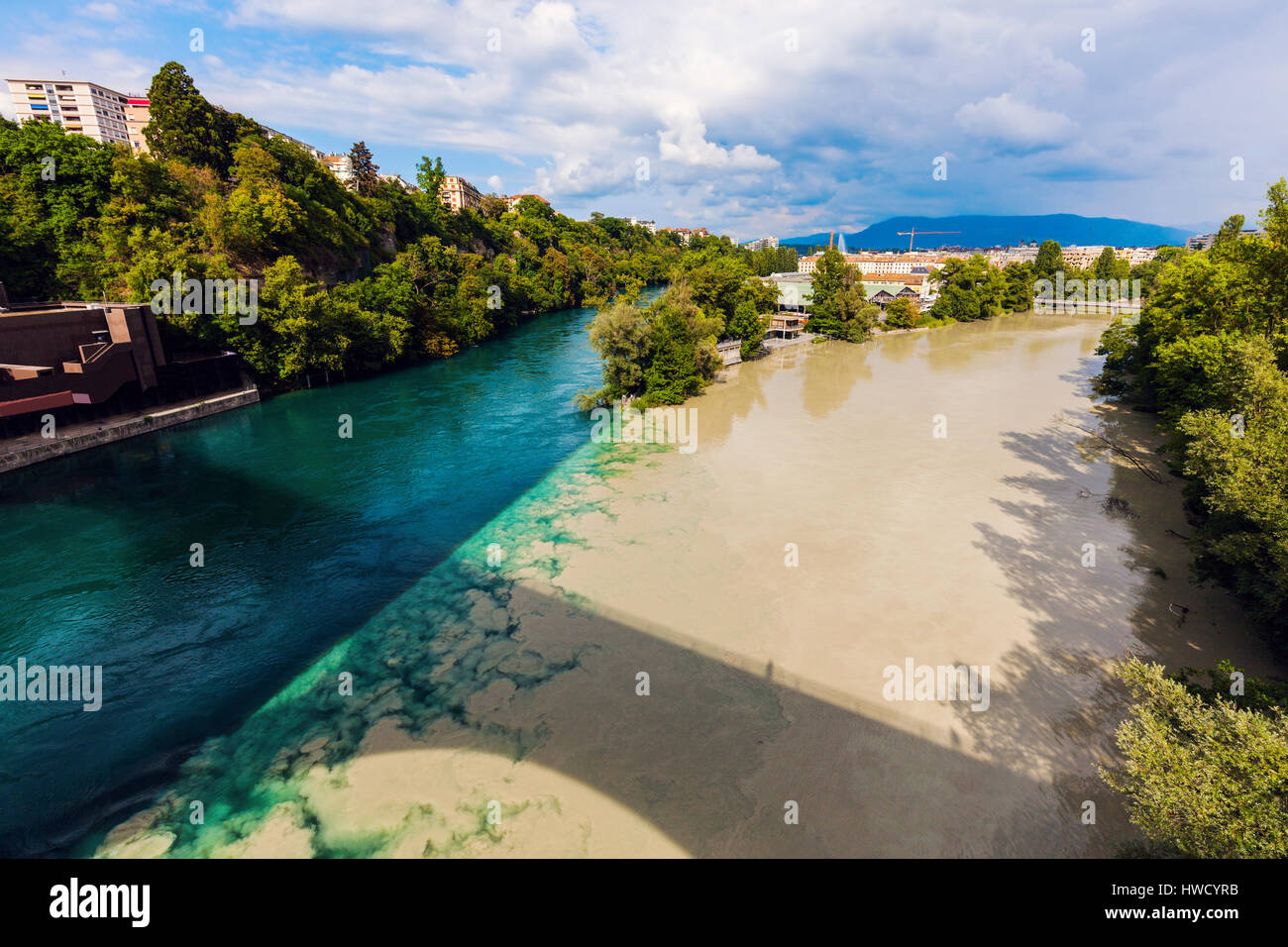 Zusammenfluss von Rhone und Arve Flüsse in Genf. Genf, Schweiz ...