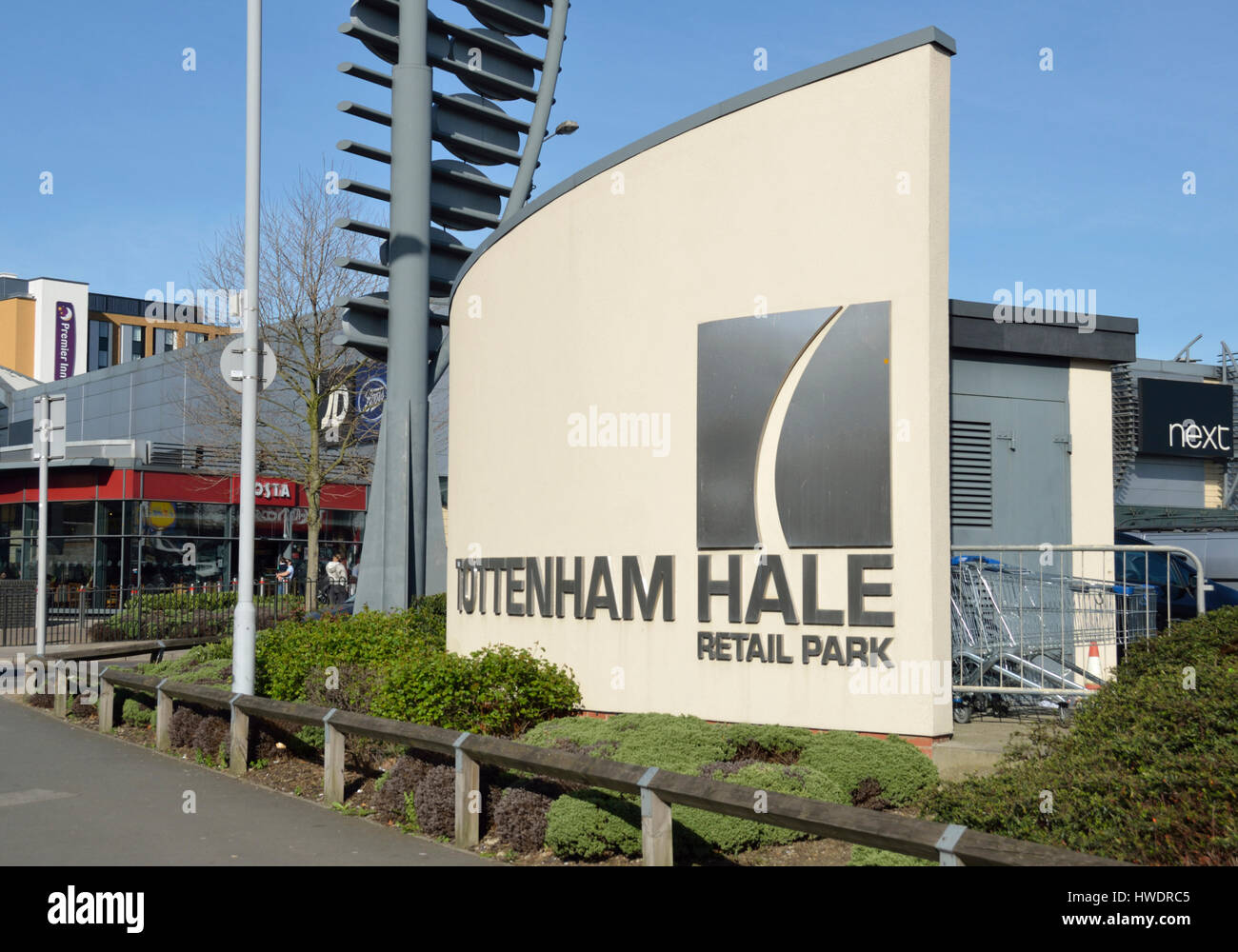 Tottenham park -Fotos und -Bildmaterial in hoher Auflösung – Alamy