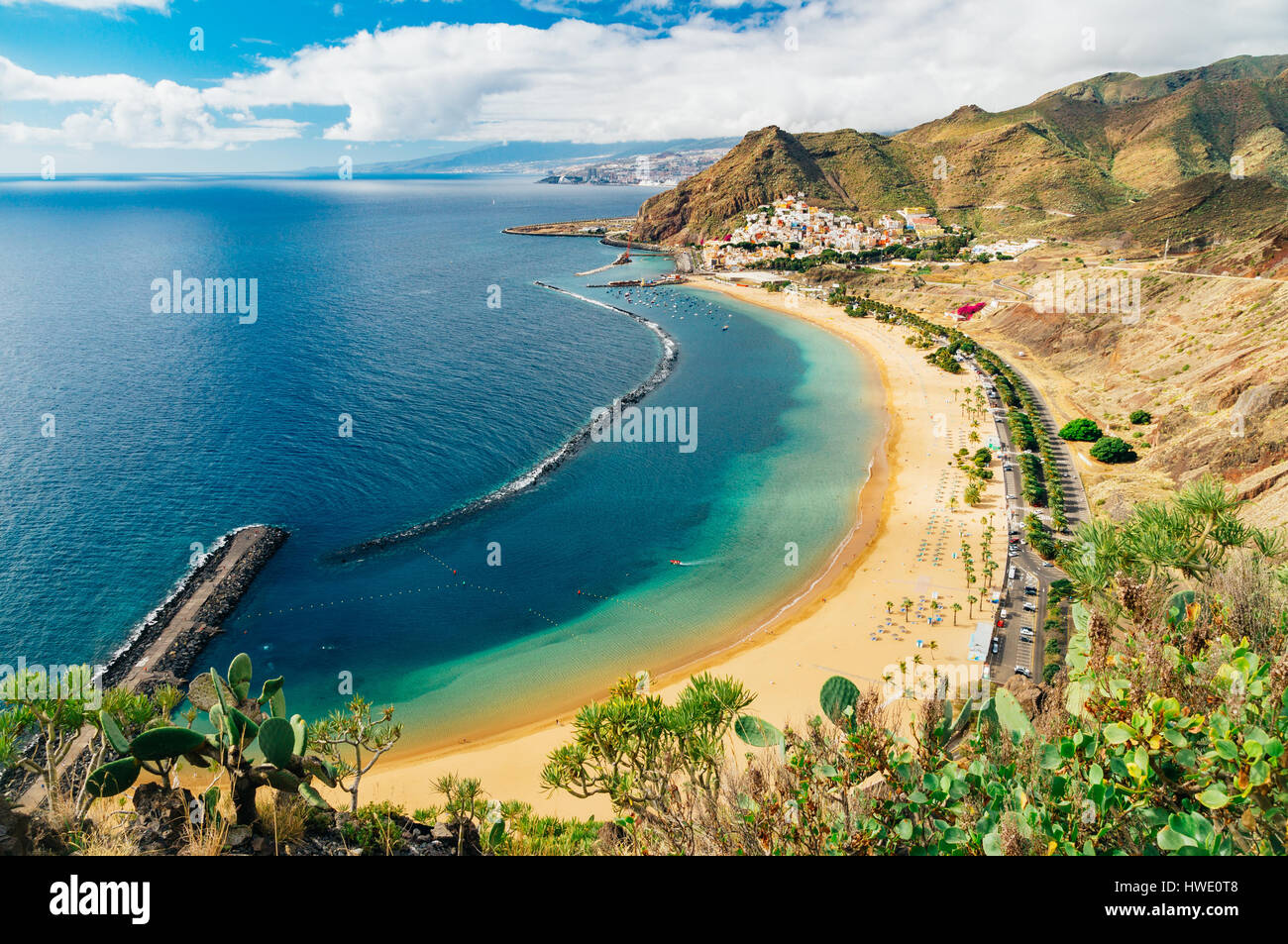 Playa de las teresitas teneriffa -Fotos und -Bildmaterial in hoher Auflösung – Alamy