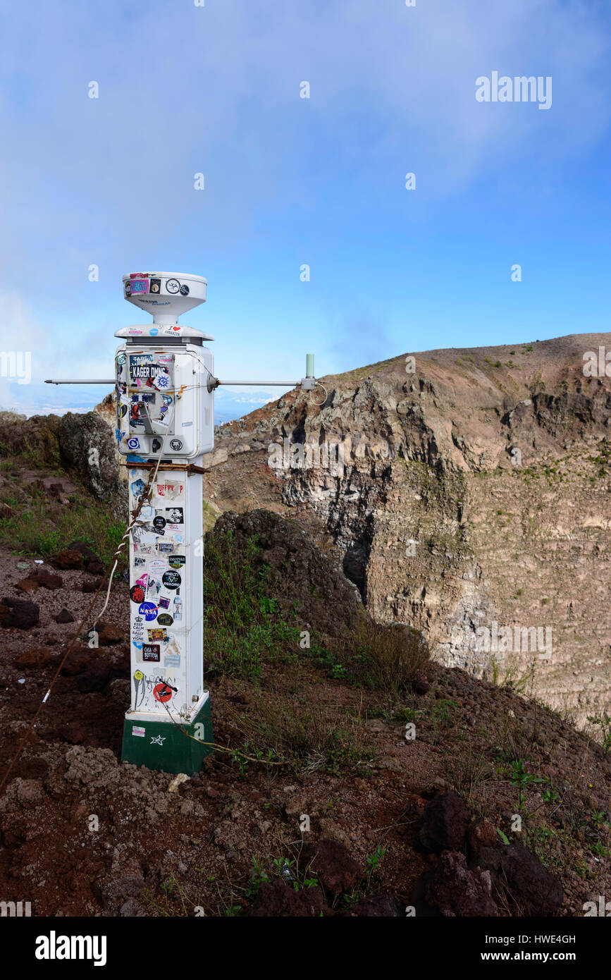 Monitoring Mt Vesuvius Stockfotos und -bilder Kaufen - Alamy