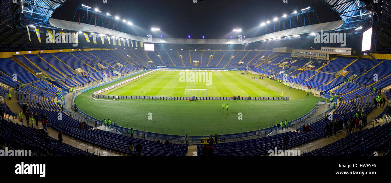 Charkiw, Ukraine - 15. November 2016: Panoramablick über Metalist ...