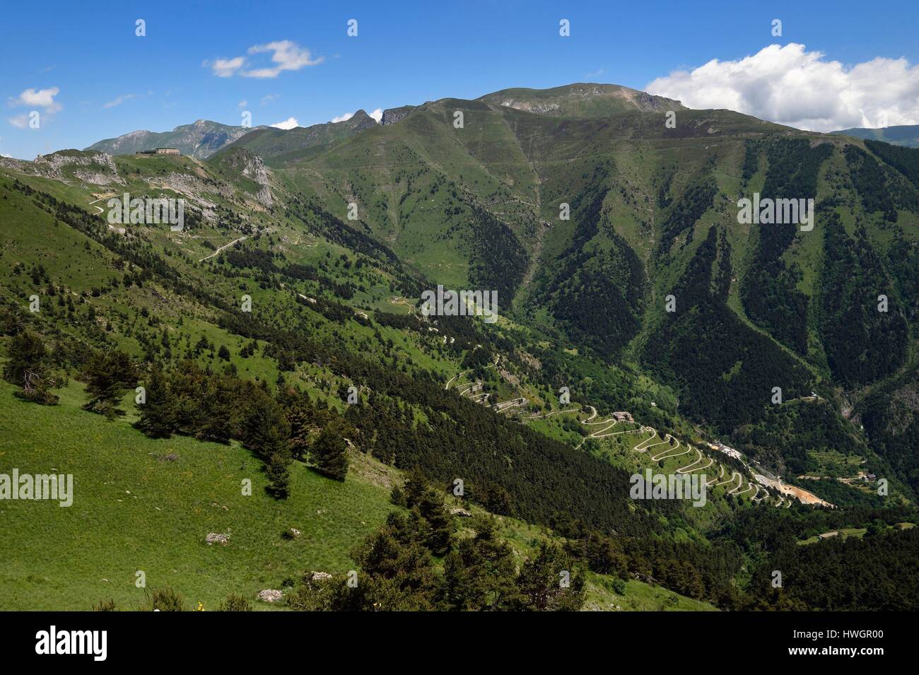 Col de tende mountain pass -Fotos und -Bildmaterial in hoher Auflösung ...