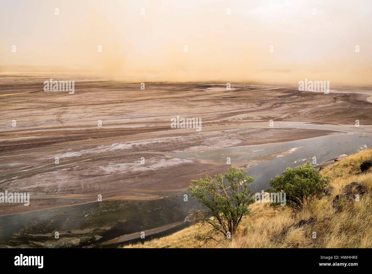 Staub und wind -Fotos und -Bildmaterial in hoher Auflösung – Alamy