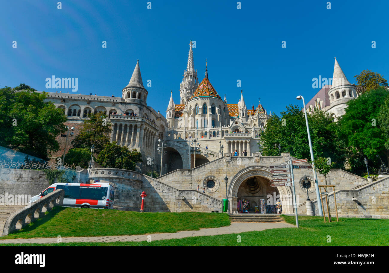Matthiaskirche, die Fischerbastei, Burgberg, Budapest, Ungarn ...