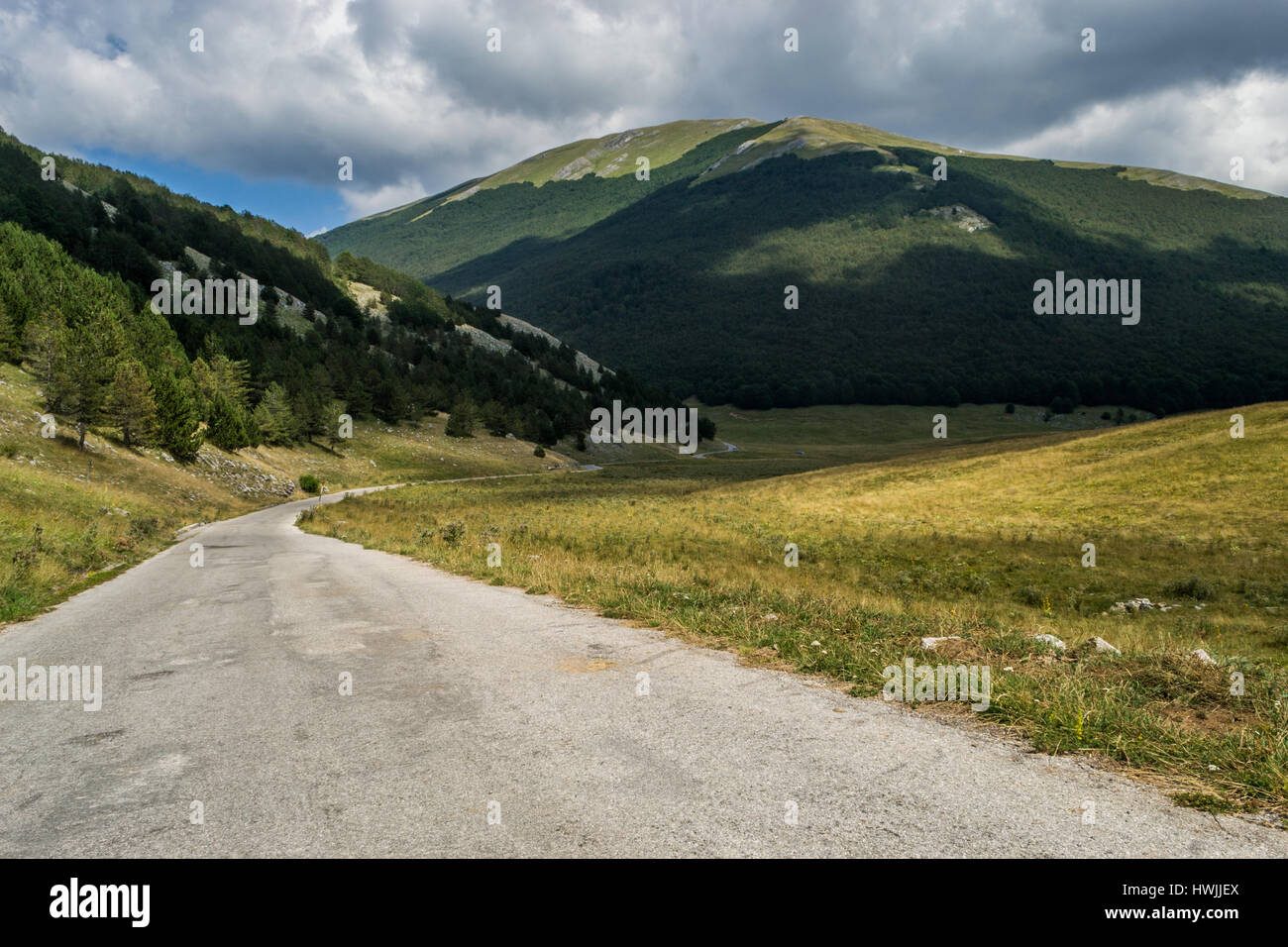 Pollino mountain -Fotos und -Bildmaterial in hoher Auflösung – Alamy