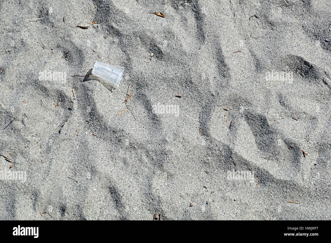 Schmutz am strand -Fotos und -Bildmaterial in hoher Auflösung – Alamy