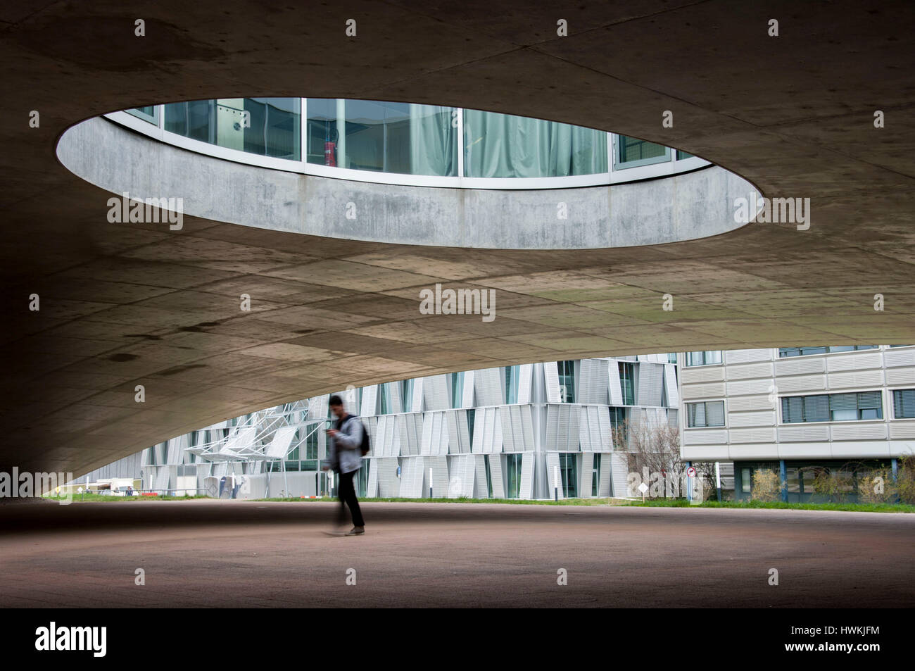 Sanaa kazuyo sejima ryue nishizawa -Fotos und -Bildmaterial in hoher ...