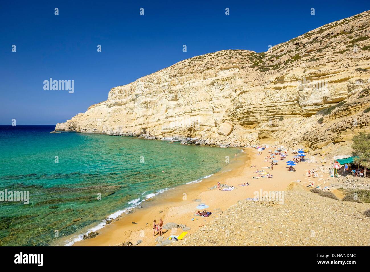Red beach crete matala -Fotos und -Bildmaterial in hoher Auflösung – Alamy