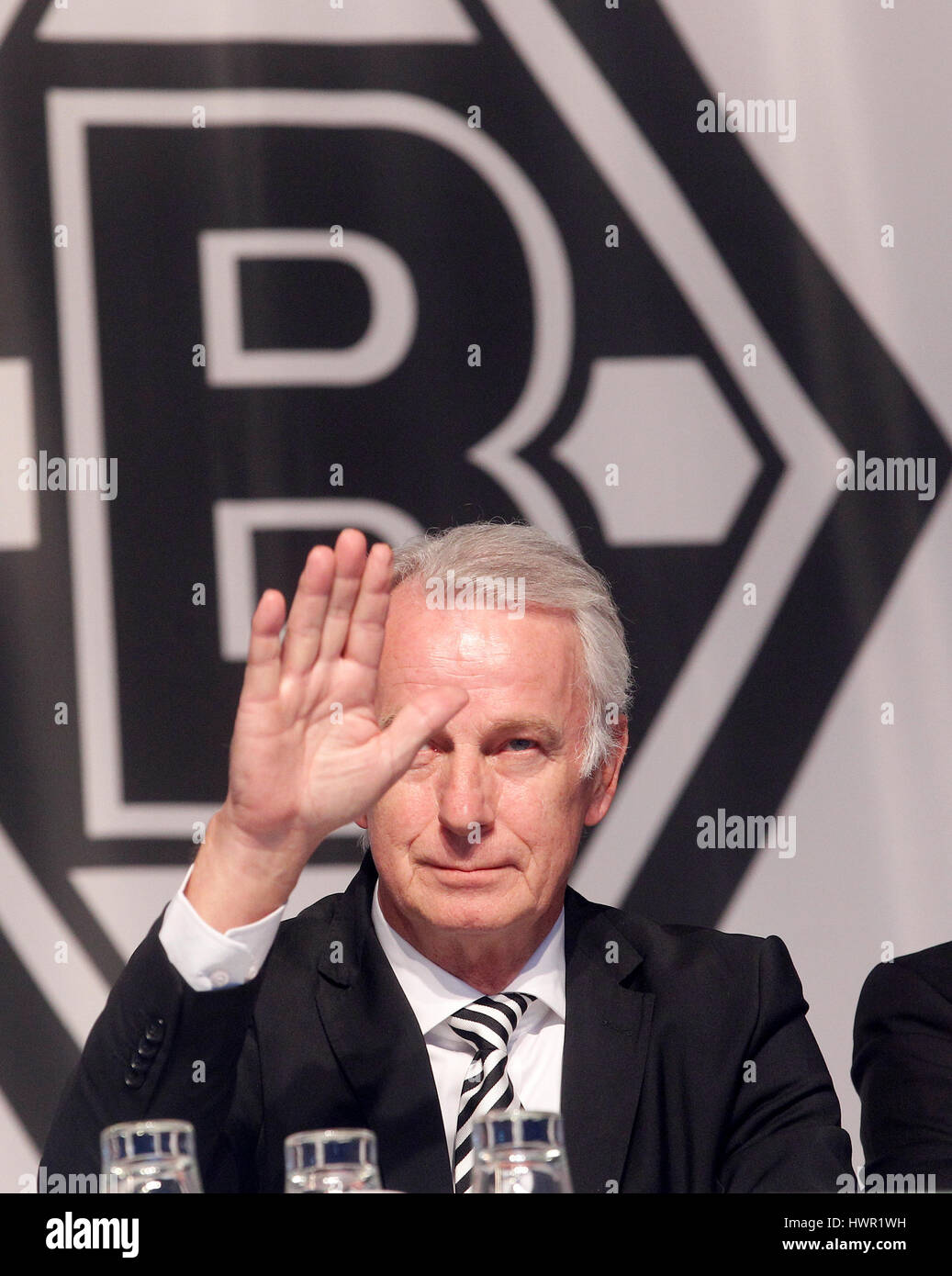 Rainer bonhof -Fotos und -Bildmaterial in hoher Auflösung - Seite 2 - Alamy